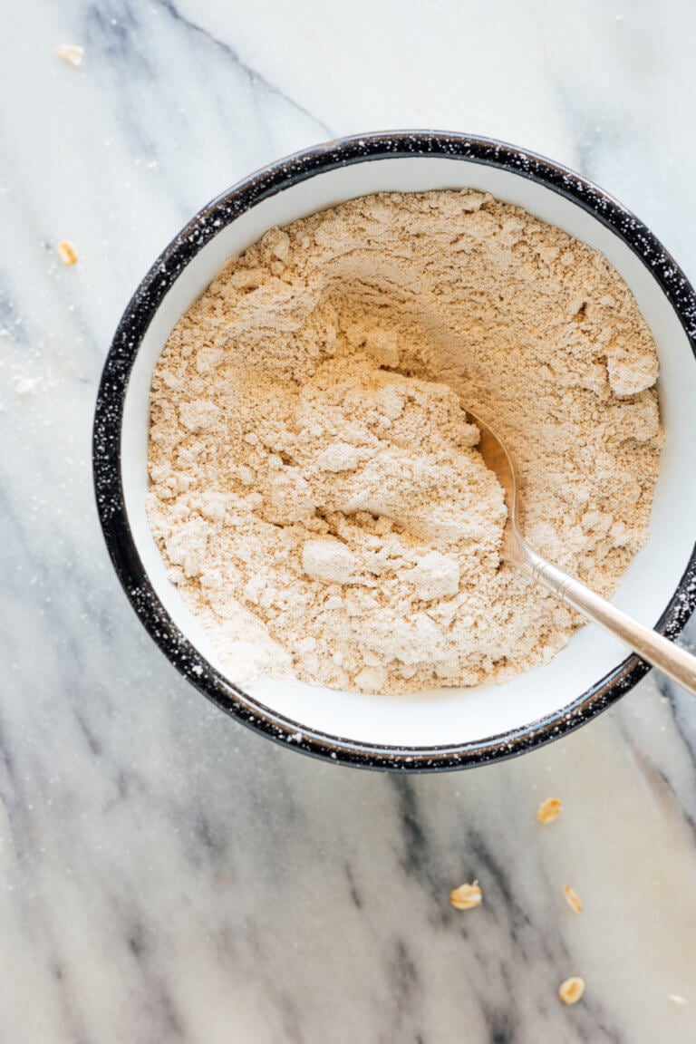 How to Make Oat Flour (Recipe and Tips) - Cookie and Kate